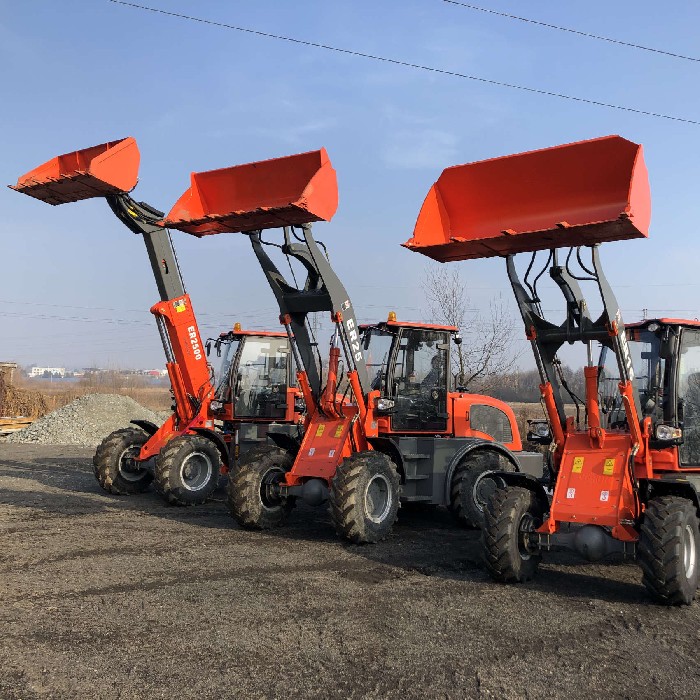 nakladače a bagry MANITECH